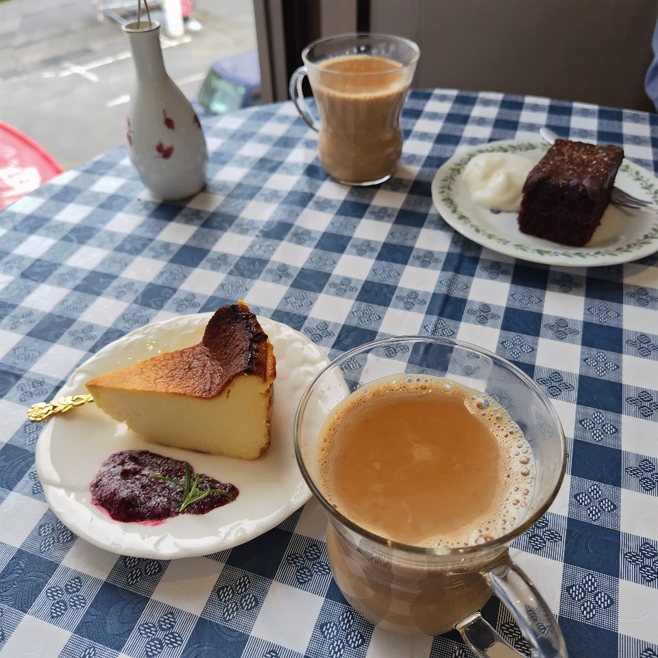 bud cafe and bakery (バドカフェ＆ベーカリー)